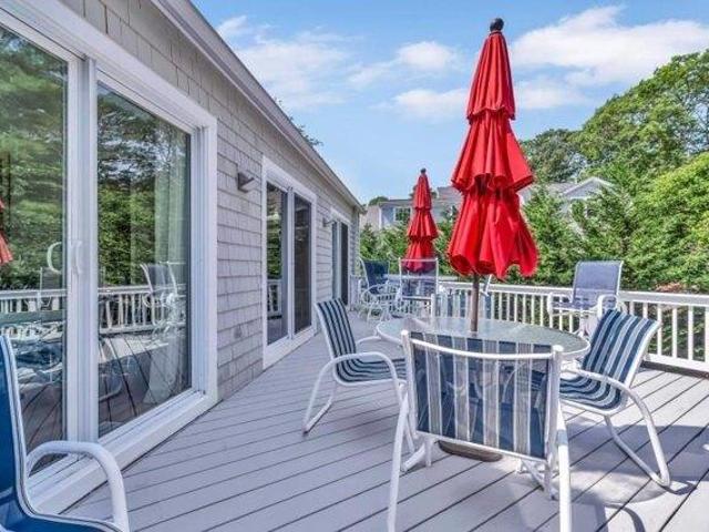 house with 4 bedroom, Mashpee MA ES105142546