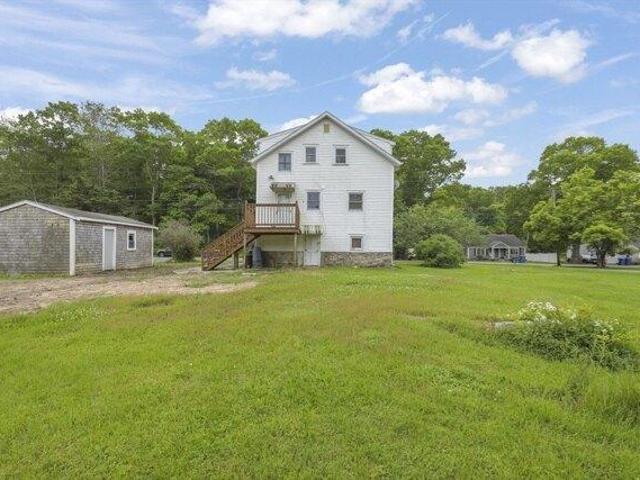 house with 4 bedroom, Mattapoisett MA DS102410807