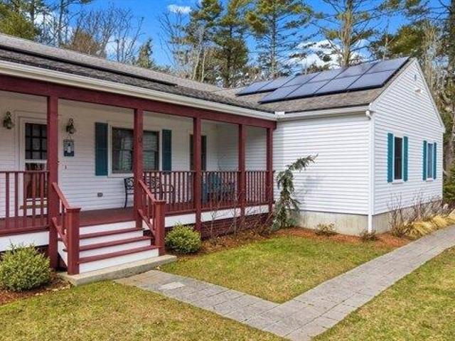 house with 4 bedroom, Mattapoisett MA DS102410076