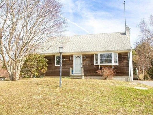 house with 4 bedroom, Mattapoisett MA DS102346422
