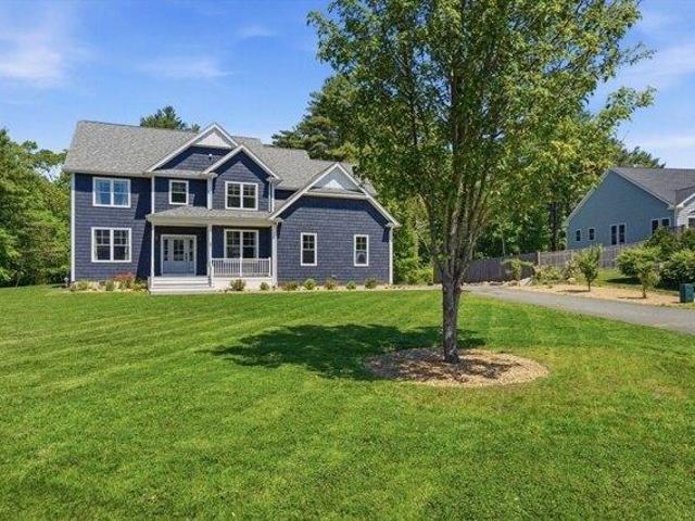 house with 4 bedroom, Mattapoisett MA ES104831524
