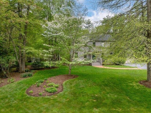 house with 4 bedroom, Mattapoisett MA ES104850022