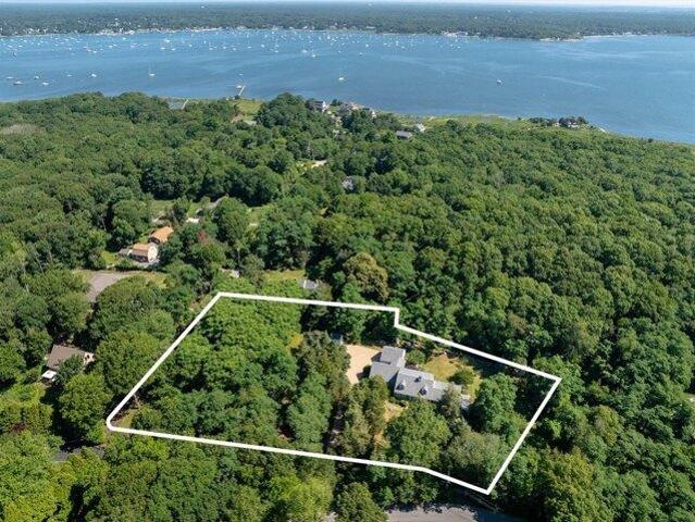 house with 4 bedroom, Mattapoisett MA ES105105641