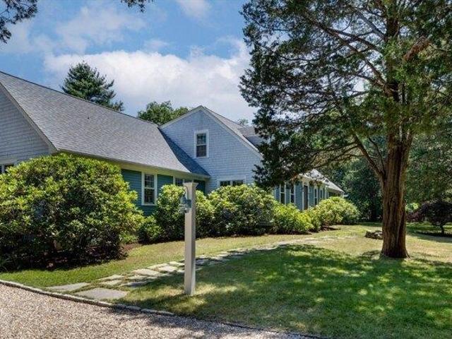 house with 4 bedroom, Mattapoisett MA ES105143523