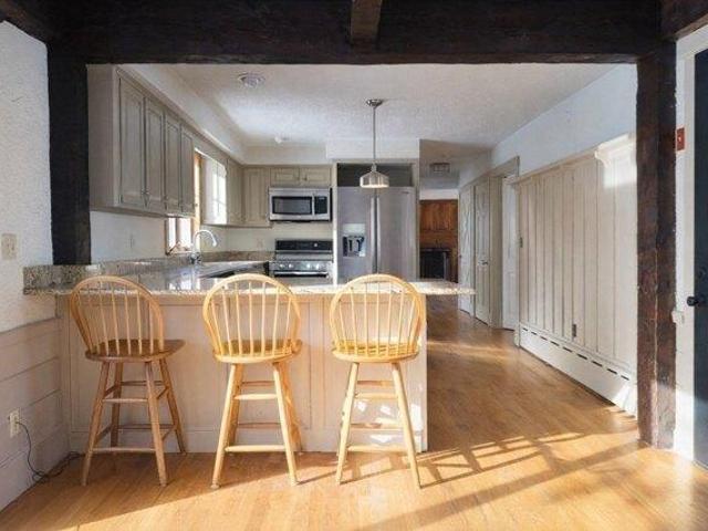 house with 4 bedroom, Mattapoisett MA ES105192879