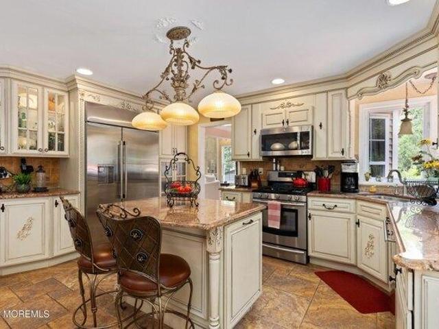 house with 4 bedroom, Matawan NJ DLS102584827