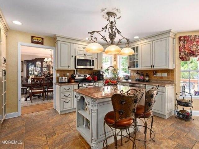 house with 4 bedroom, Matawan NJ ES102825398