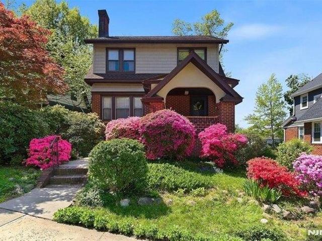 house with 4 bedroom, Maywood NJ DS102726030