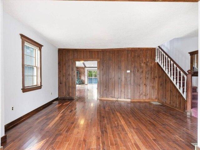 house with 4 bedroom, Maywood NJ ES105160464