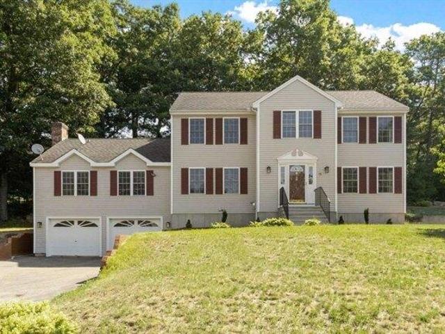 house with 4 bedroom, Maynard MA DS104443341