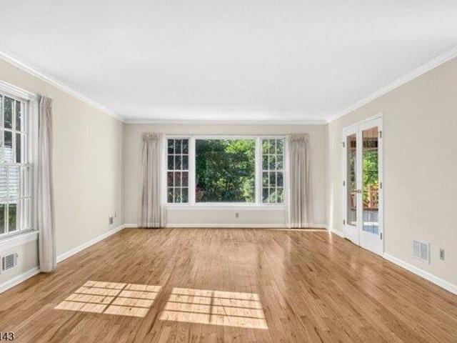 house with 4 bedroom, Mendham NJ ES105204316