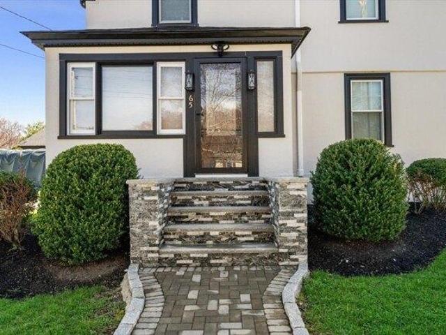 house with 4 bedroom, Mendon MA DS102412872