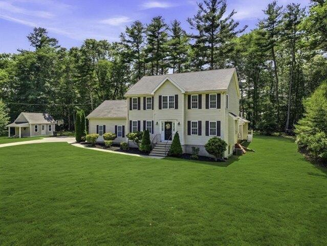 house with 4 bedroom, Mendon MA ES104901905