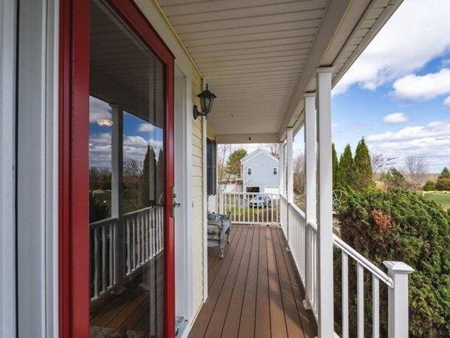 house with 4 bedroom, Mendon MA ES104908733
