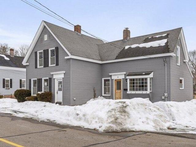 house with 4 bedroom, Medway MA DS102709124