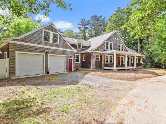 house with 4 bedroom, Medway MA DS103186702