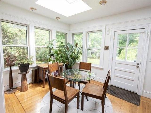 house with 4 bedroom, Medway MA DS103189303
