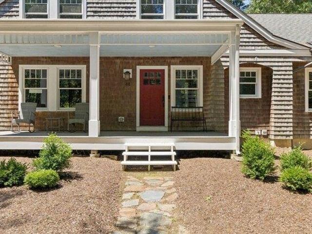 house with 4 bedroom, Medway MA DS104042437