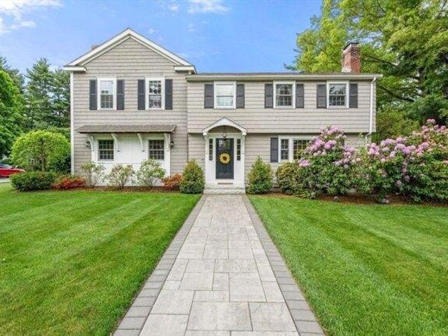 house with 4 bedroom, Medfield MA DS103220874