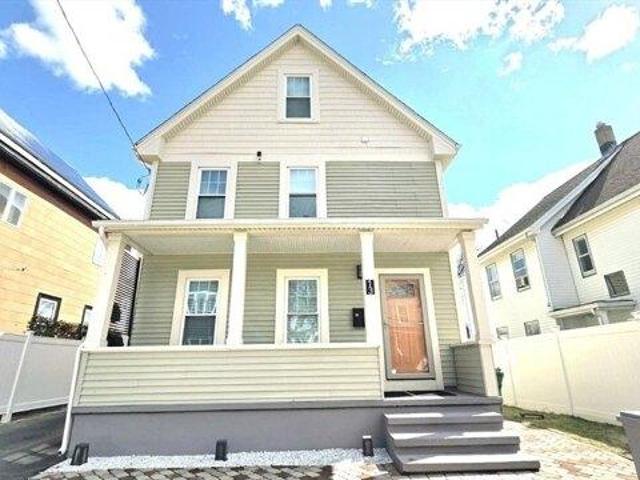 house with 4 bedroom, Medford MA DLS102822899