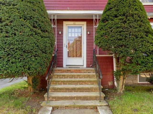 house with 4 bedroom, Medford MA DLS103069940
