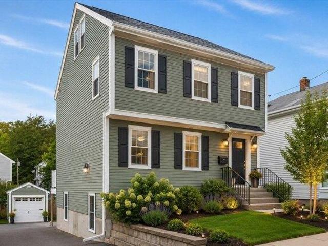 house with 4 bedroom, Medford MA DS104299226