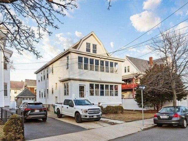 house with 4 bedroom, Medford MA DS103016295