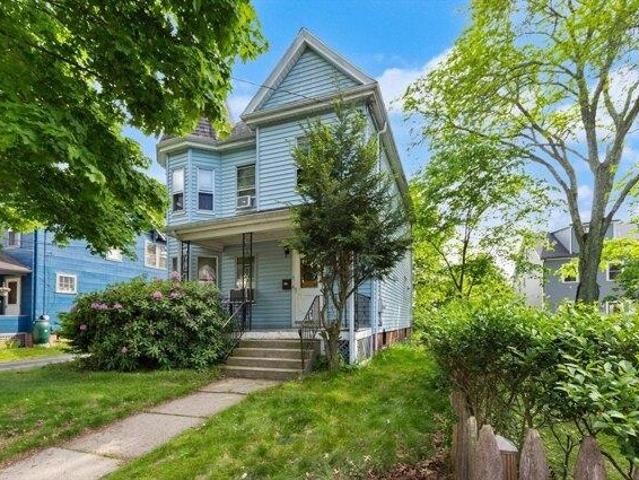 house with 4 bedroom, Medford MA DS103496596