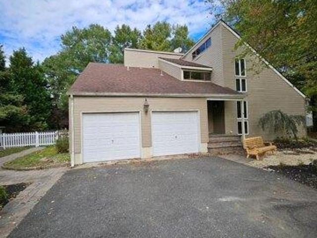 house with 4 bedroom, Medford NJ DLS101602882