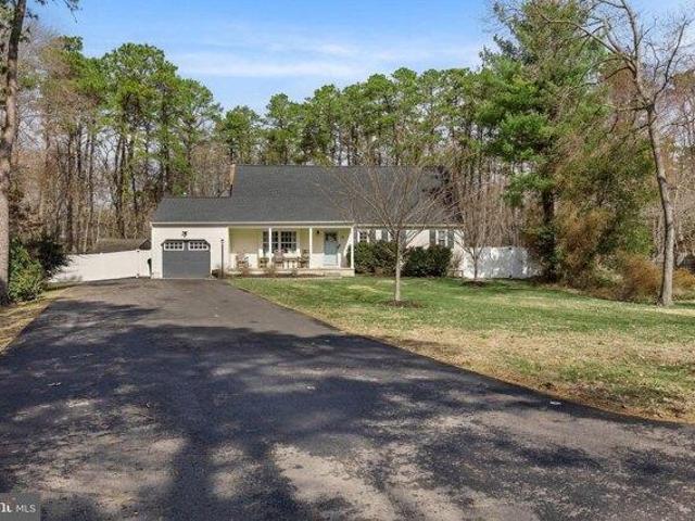 house with 4 bedroom, Medford NJ DLS102282346
