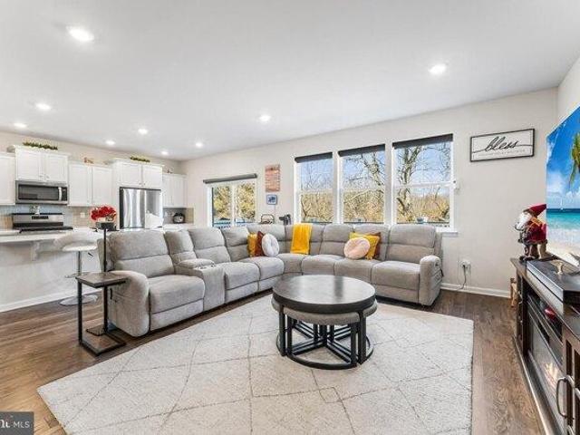 house with 4 bedroom, Medford NJ ES105193083