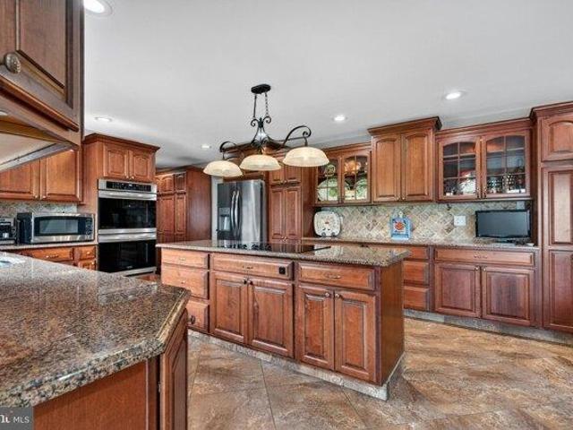 house with 4 bedroom, Medford NJ ES103627515