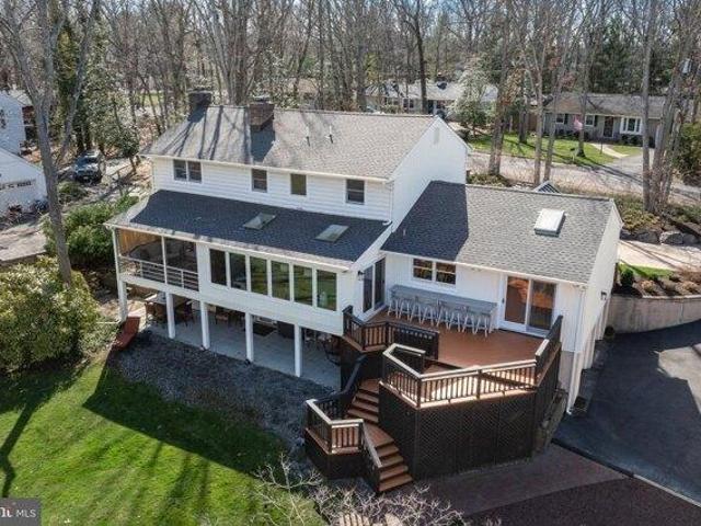 house with 4 bedroom, Medford Lakes NJ DLS102475592