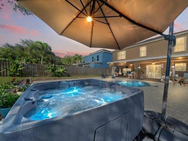 house with 4 bedroom, Melbourne FL DS89197962