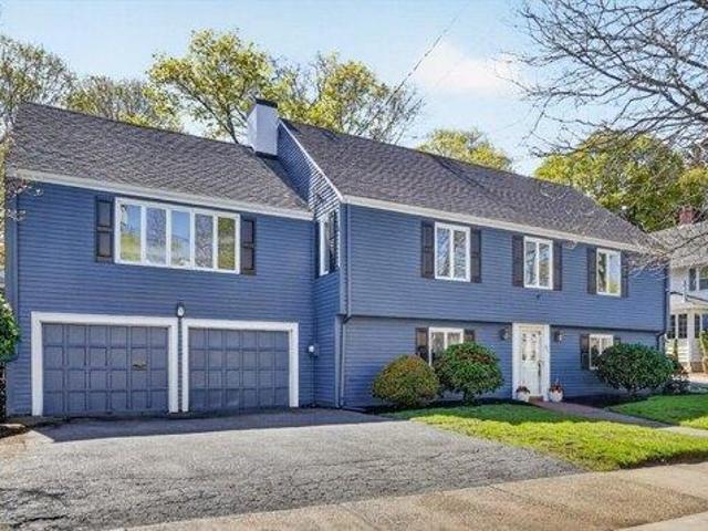 house with 4 bedroom, Melrose MA DLS103016412