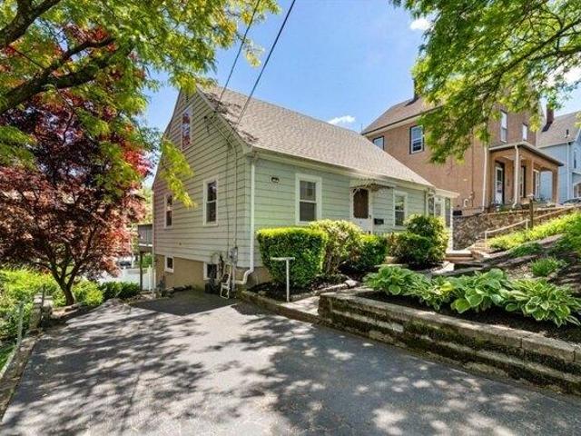 house with 4 bedroom, Melrose MA DS103185136