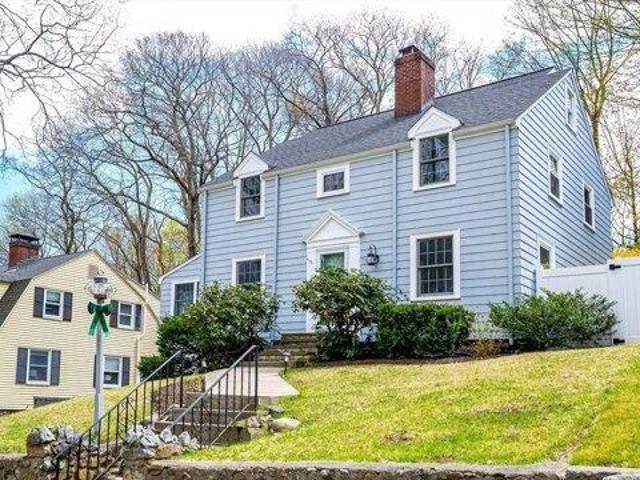house with 4 bedroom, Melrose MA DS103431614