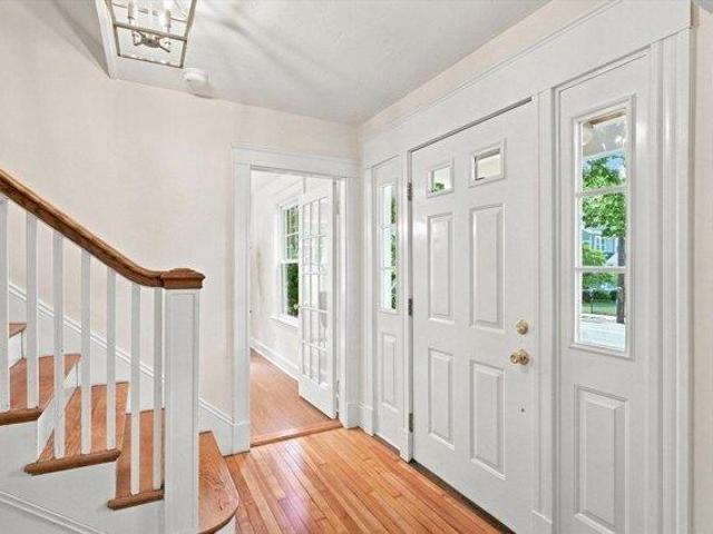 house with 4 bedroom, Melrose MA ES104510780