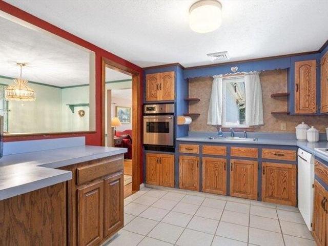 house with 4 bedroom, Melrose MA ES105059255