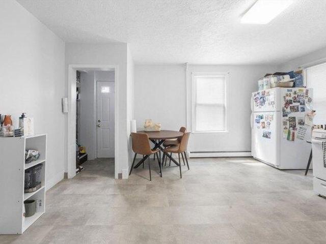 house with 4 bedroom, Melrose MA ES105157509