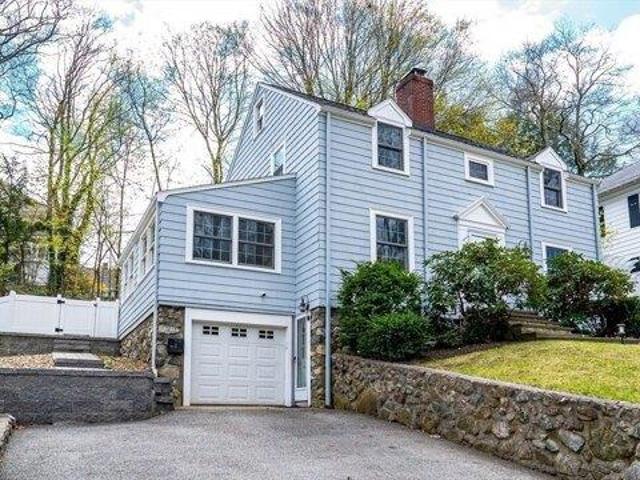 house with 4 bedroom, Melrose MA ES103431614