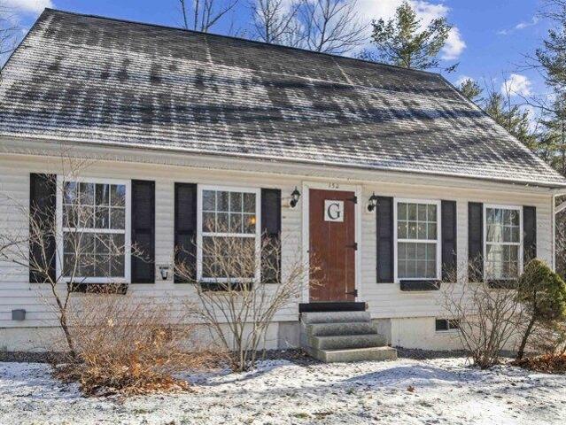 house with 4 bedroom, Meredith NH DLS102315157