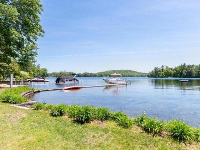 house with 4 bedroom, Meredith NH ES105080099