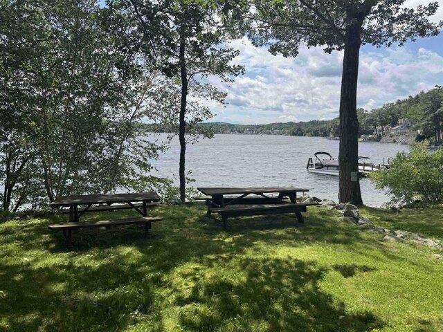 house with 4 bedroom, Meredith NH ES105191918