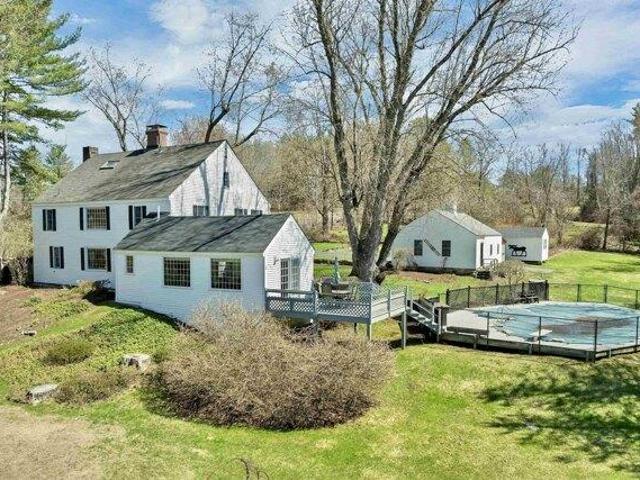 house with 4 bedroom, Meredith NH ES105206066