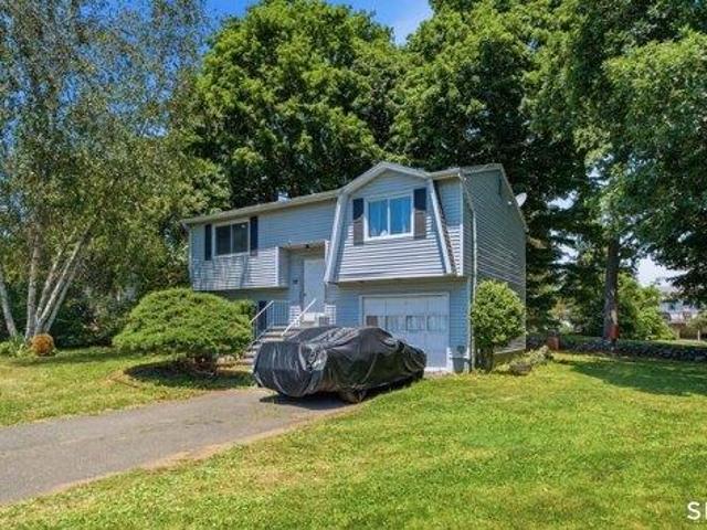 house with 4 bedroom, Meriden CT DS104152832