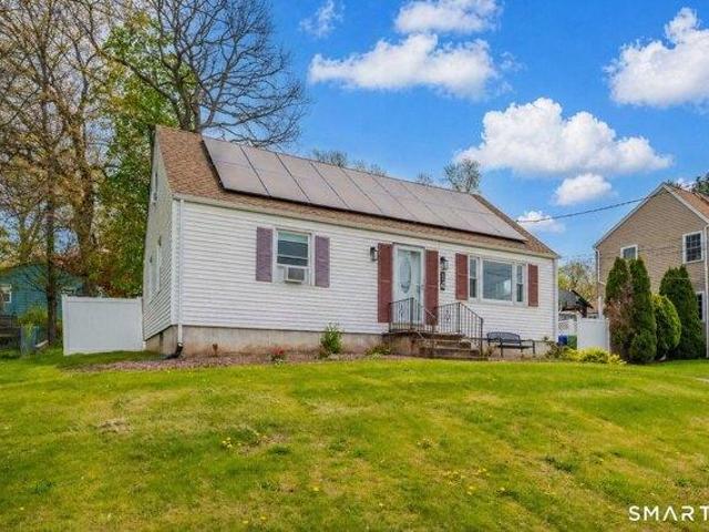 house with 4 bedroom, Meriden CT DS103160673