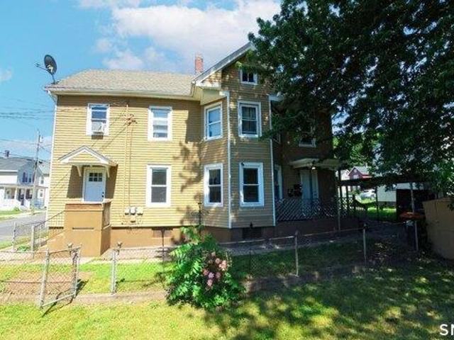 house with 4 bedroom, Meriden CT DS103190019