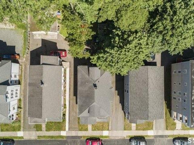 house with 4 bedroom, Meriden CT DS103435398