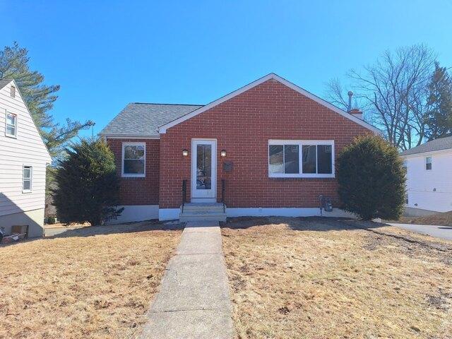 house with 4 bedroom, Meriden CT DS89799741